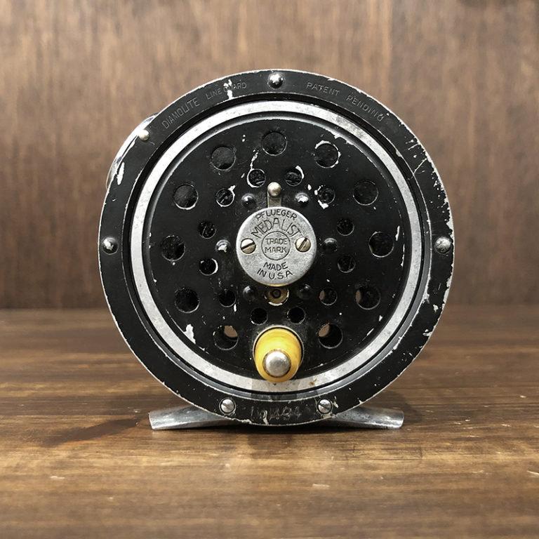Pflueger Round Line Guard Medalist 1494 Fly Reel フルーガー メダリスト1494 ラウンド ...