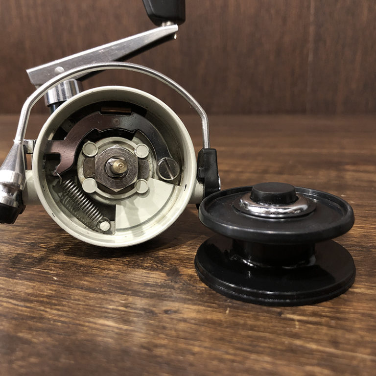 Abu Cardinal 33 Rocket Bail Spinning Reel 741100 アブ カーディナル 33 初期オリジナル ...